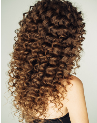 9 Surefire Ways to Tell if Someone has a Perm (vs Real Curls) - Simply ...