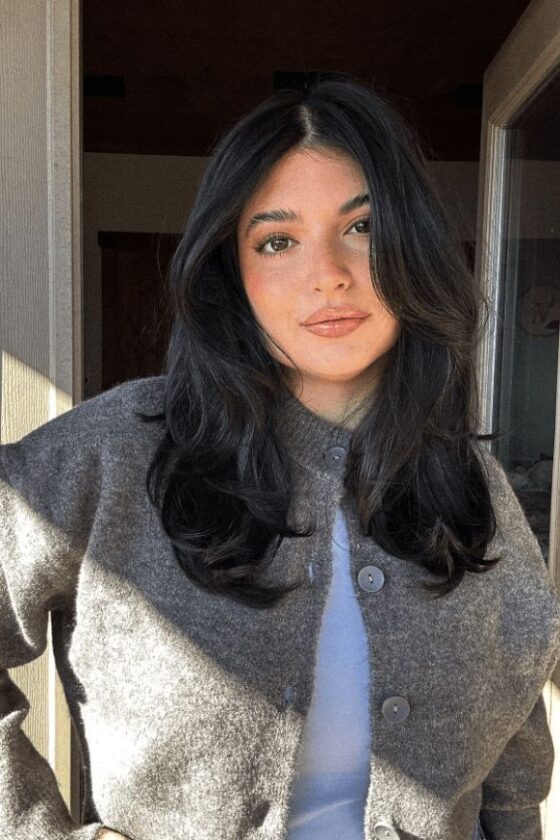 27 Shoulder-Length Haircuts You’ll Fall in Love With - Simply Happy Hair